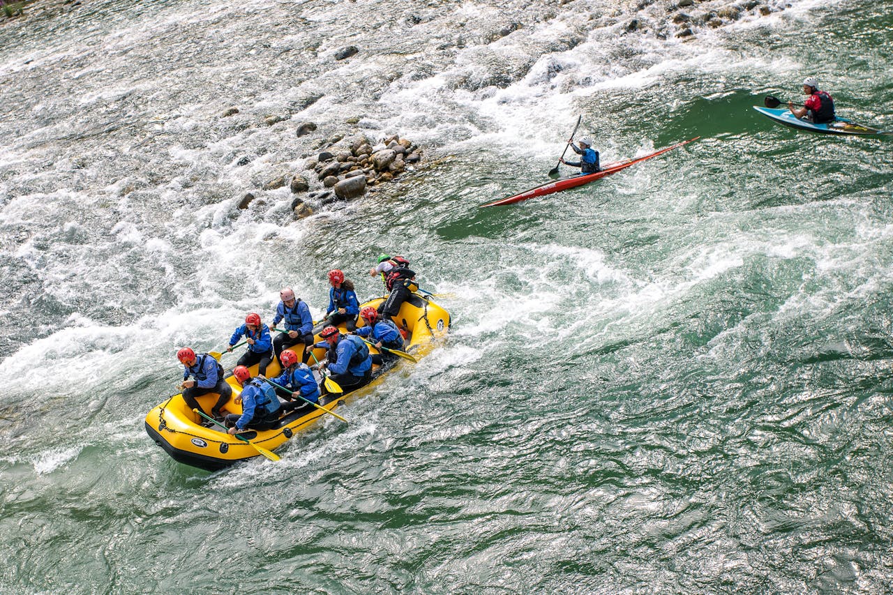 Local Lodging Near Outdoor Adventure Center |Stay & Explore